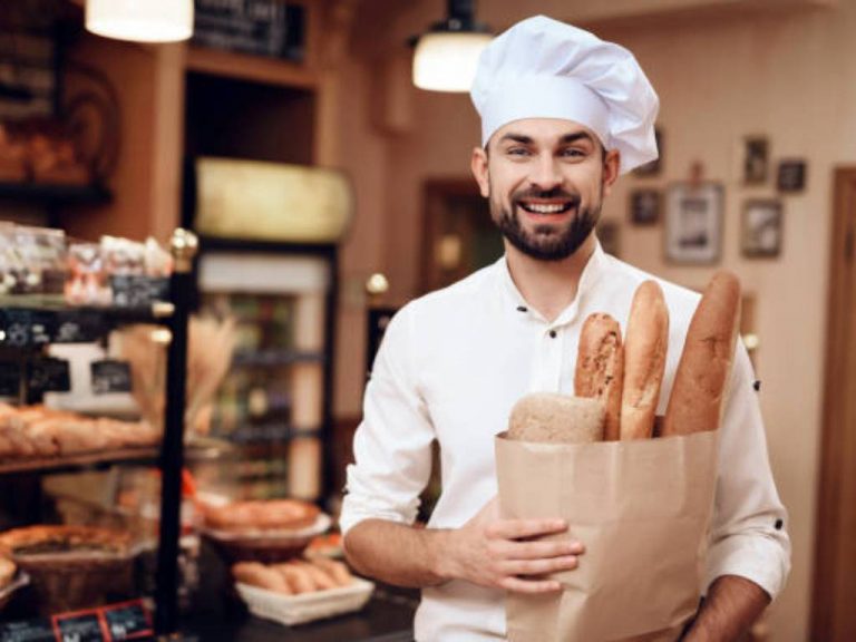 Stand Out with These Bakery Advertisement Ideas - YoonPak
