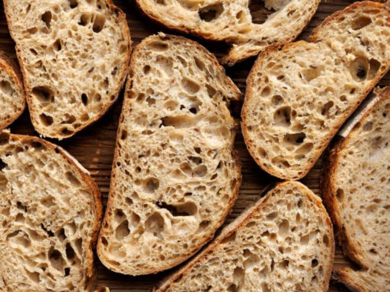 How to Store Sourdough Bread: Essential Tips - YoonPak